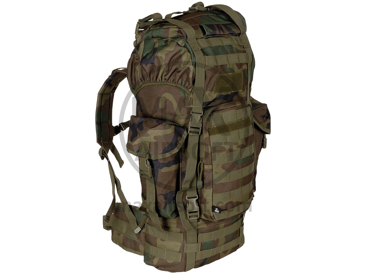 Combat Backpack 65L + Alu Woodland - Backpacks - MaxAirsoft